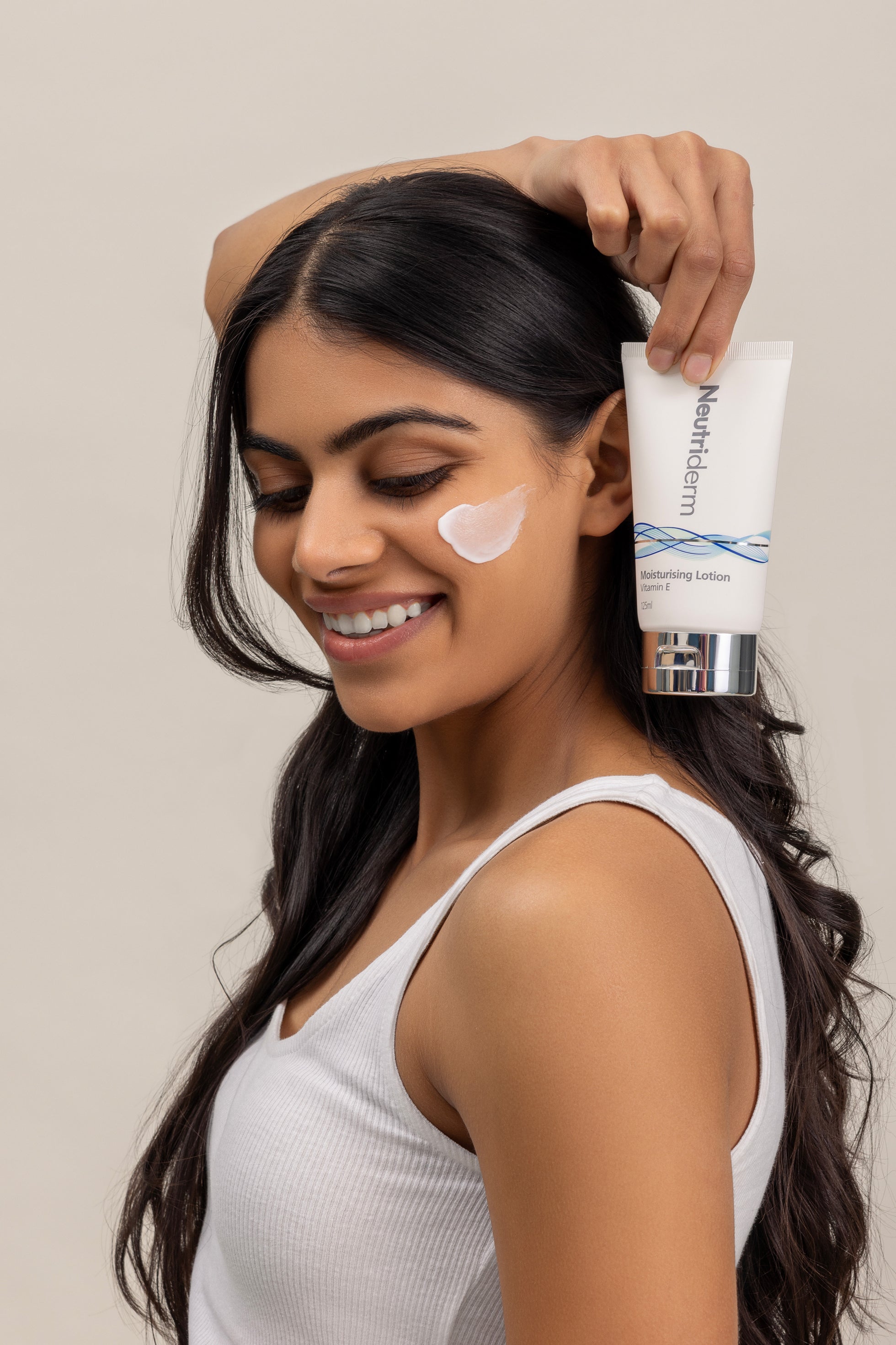 Neutriderm Moisturising Lotion: Unleash Your Skin's Inner Glow